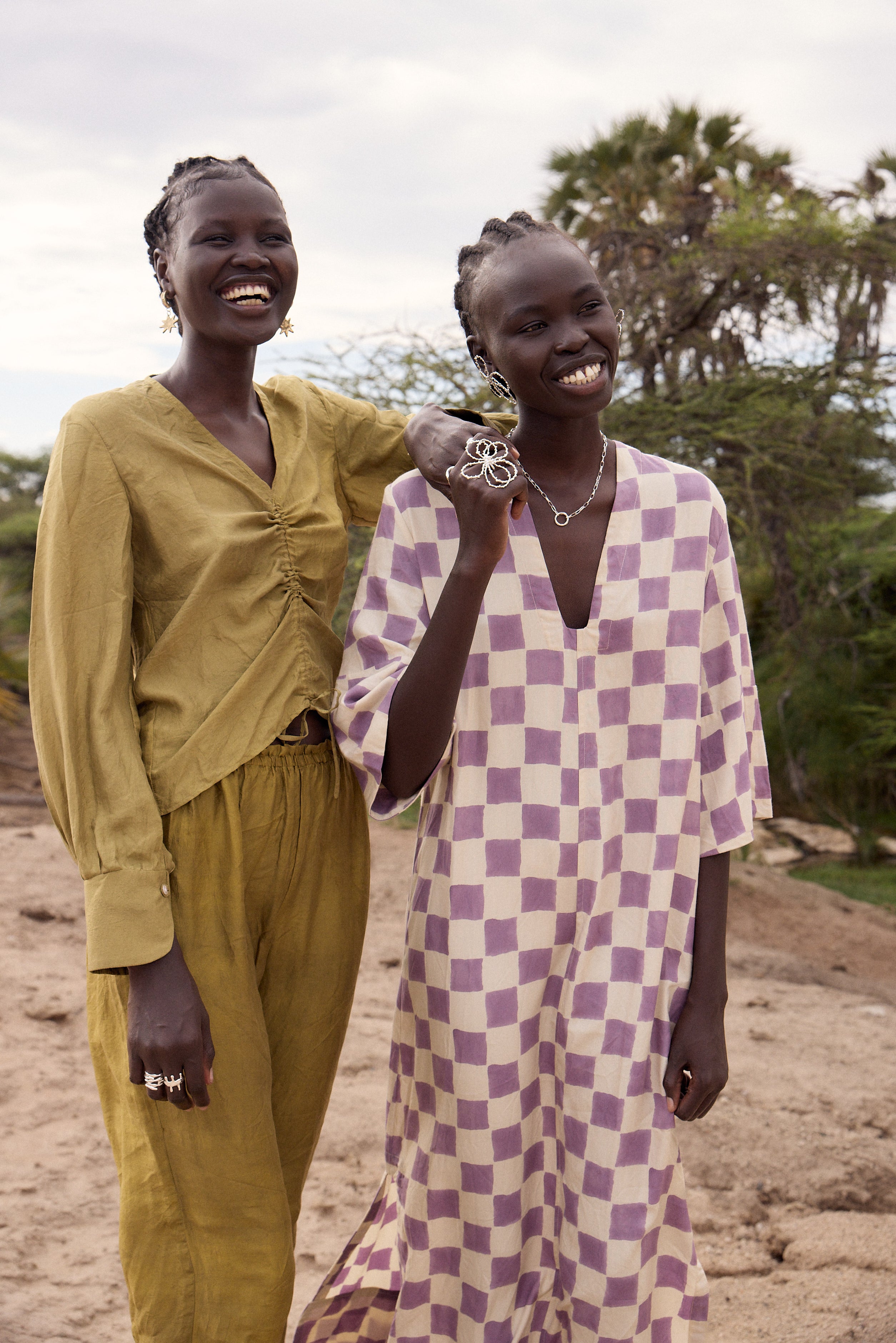 Rouched silk shirt - Olive – Hamaji Studio